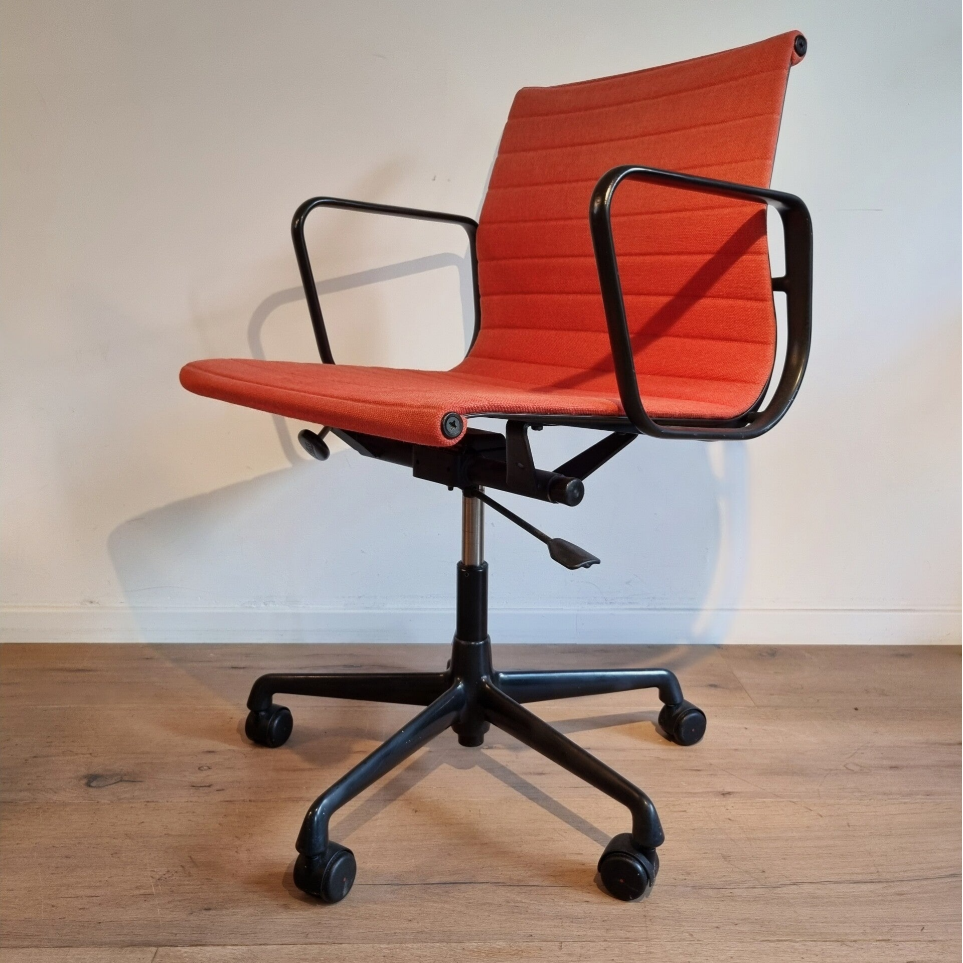 design chairs and furniture