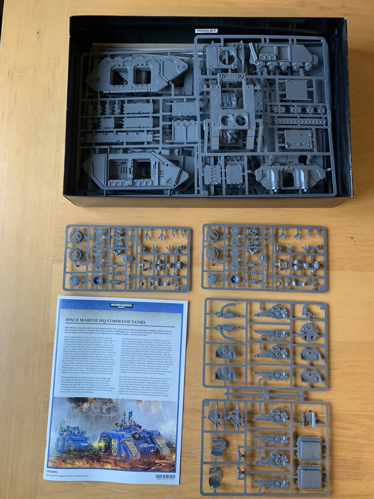 Warhammer World Exclusive: Command Tanks. | Ancient-Hammer