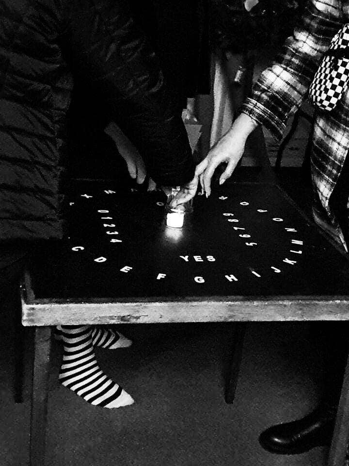 Ghost Hunting & Ghost Hunts With Simply Ghost Nights