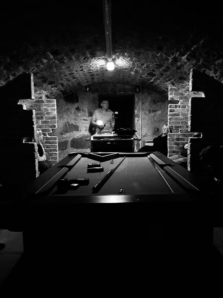 Ghost Hunting & Ghost Hunts With Simply Ghost Nights