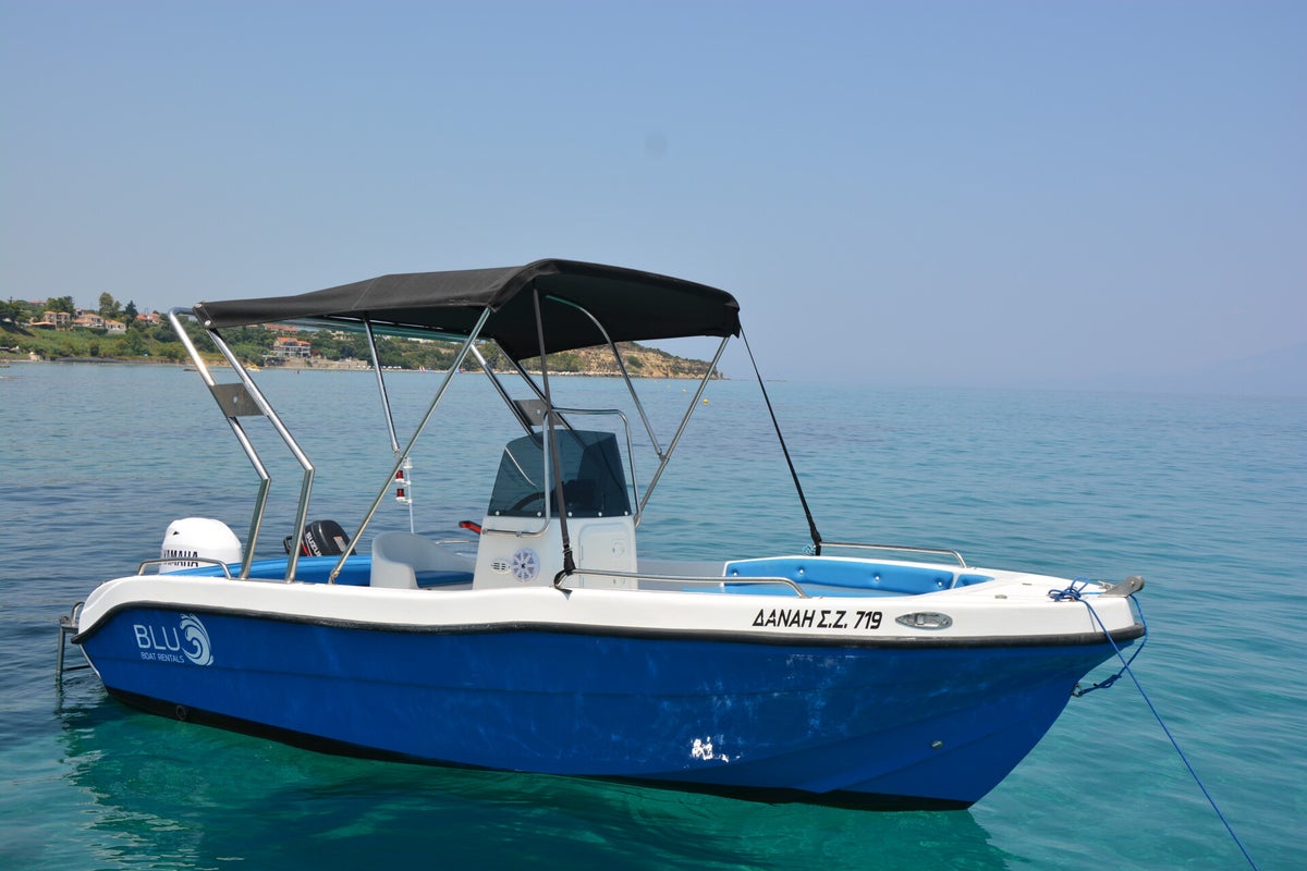 Our fleet | BLU Boat Rentals