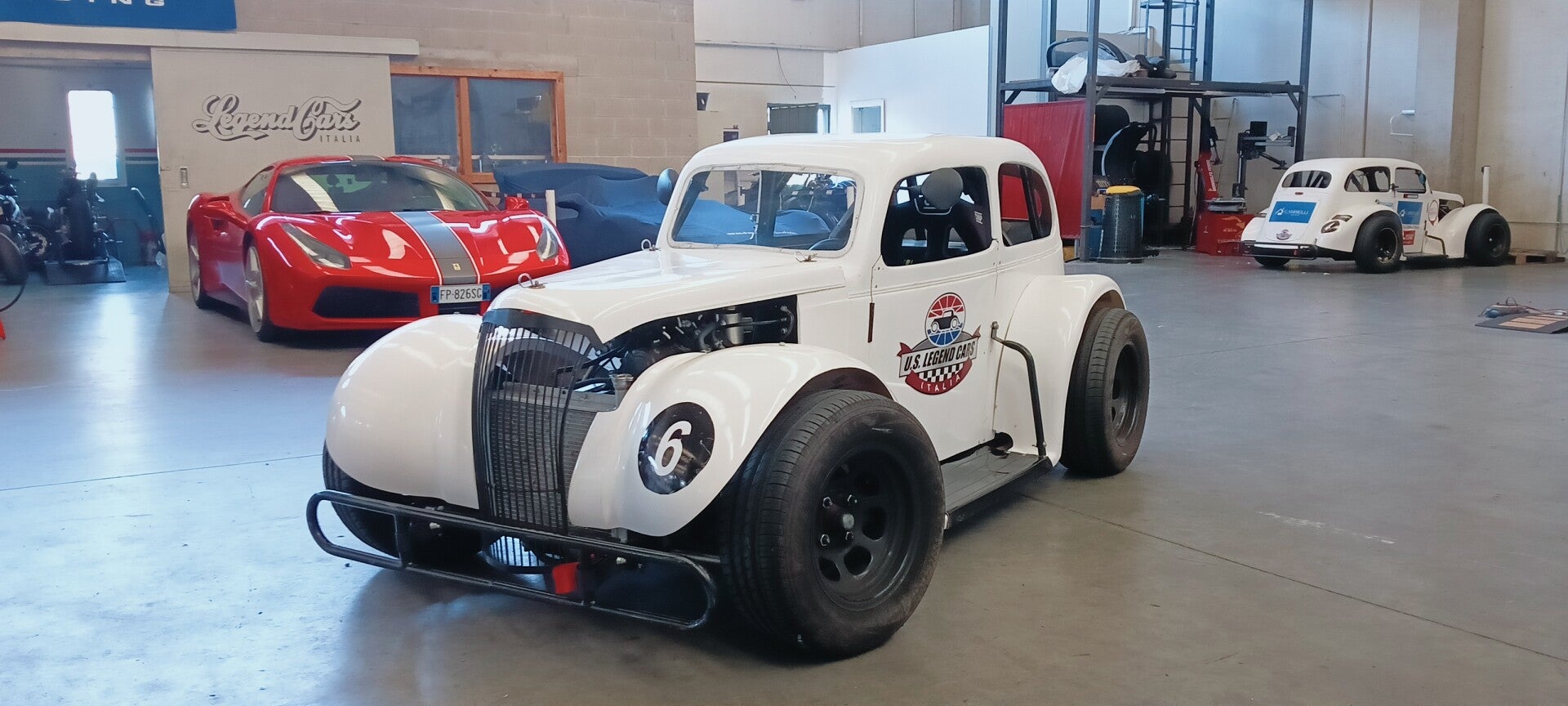Legend cars in vendita