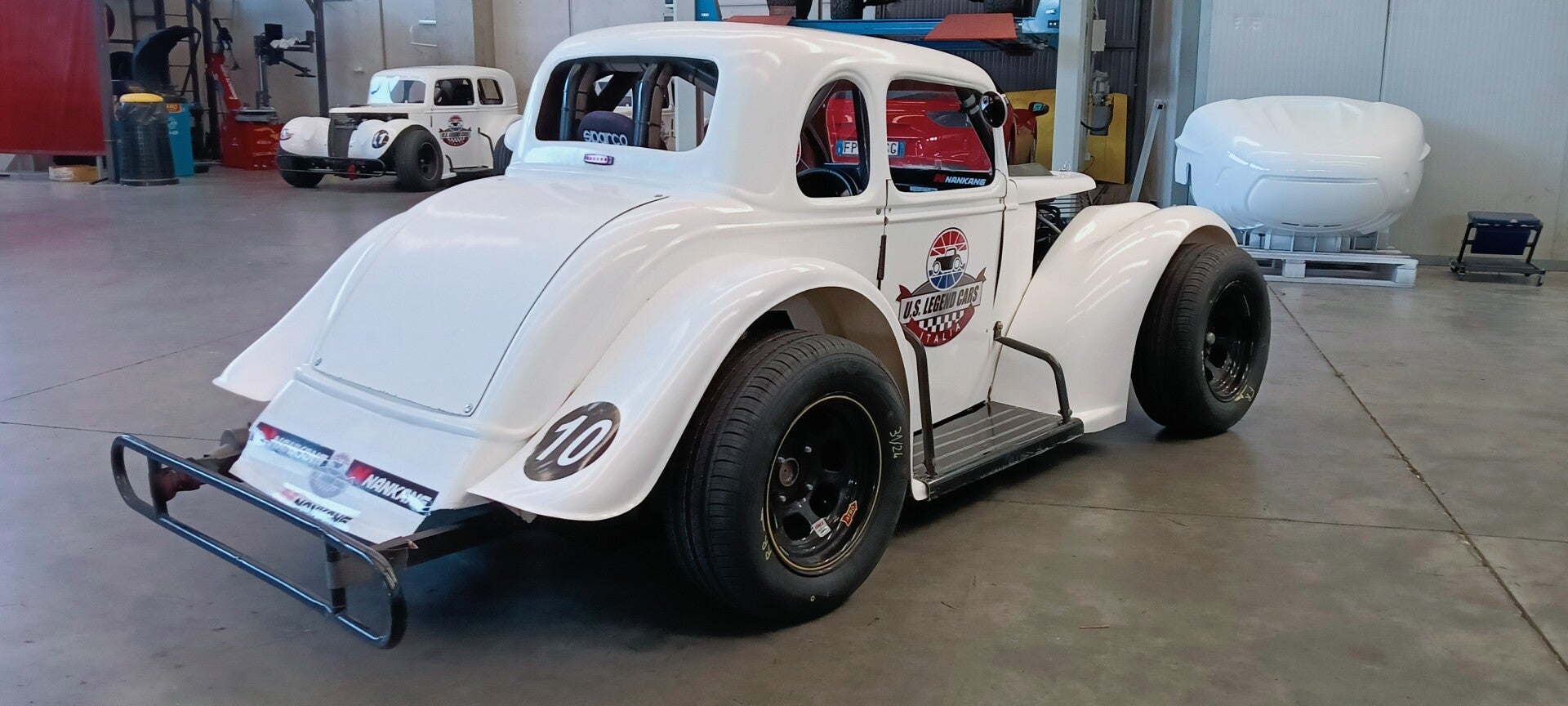 Legend cars in vendita