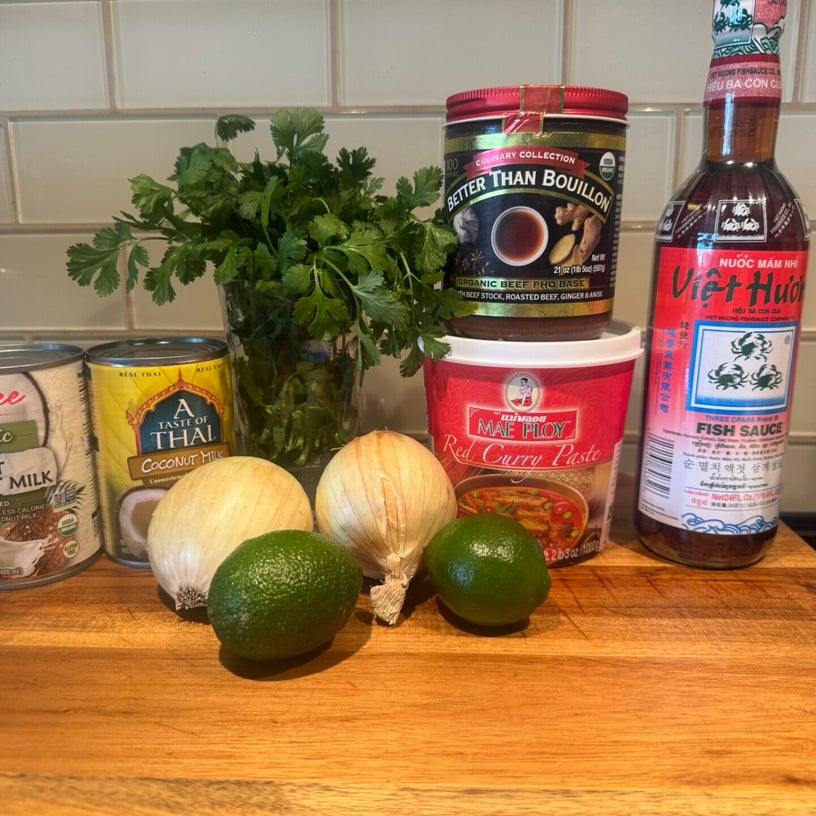 Thai Coconut Red Curry with Smoked Pulled Pork / Pork / BBQ Smoke ...