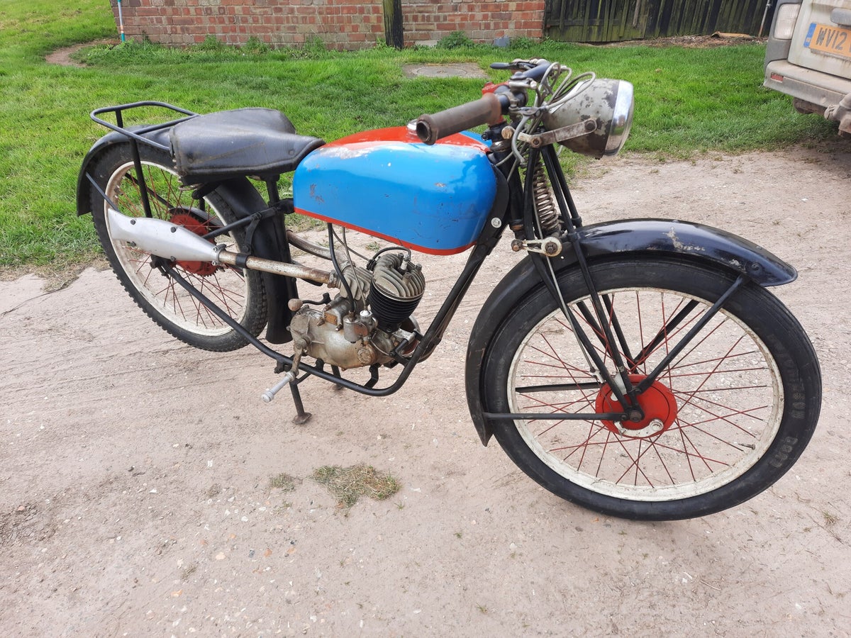 1934 Ultima BMA 100cc Motorcycle Clean up part 1 / Dave's Mechanical ...