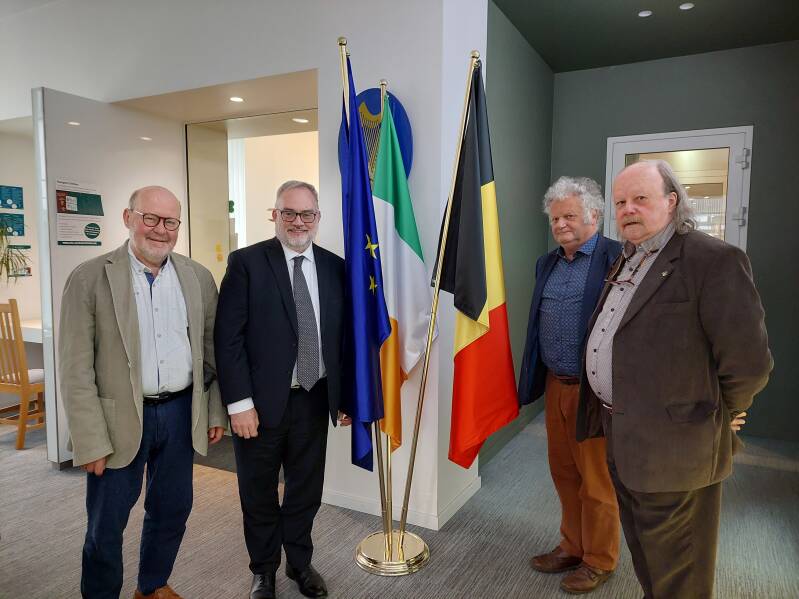 Meeting with the Irish Ambassador / Wijzelf - Ourselves / Activiteiten ...