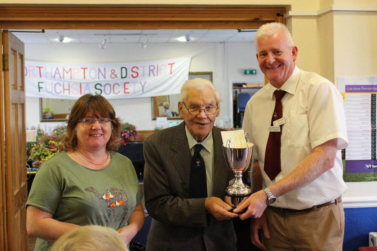 Ernie Sayers | Northampton & District Fuchsia Society