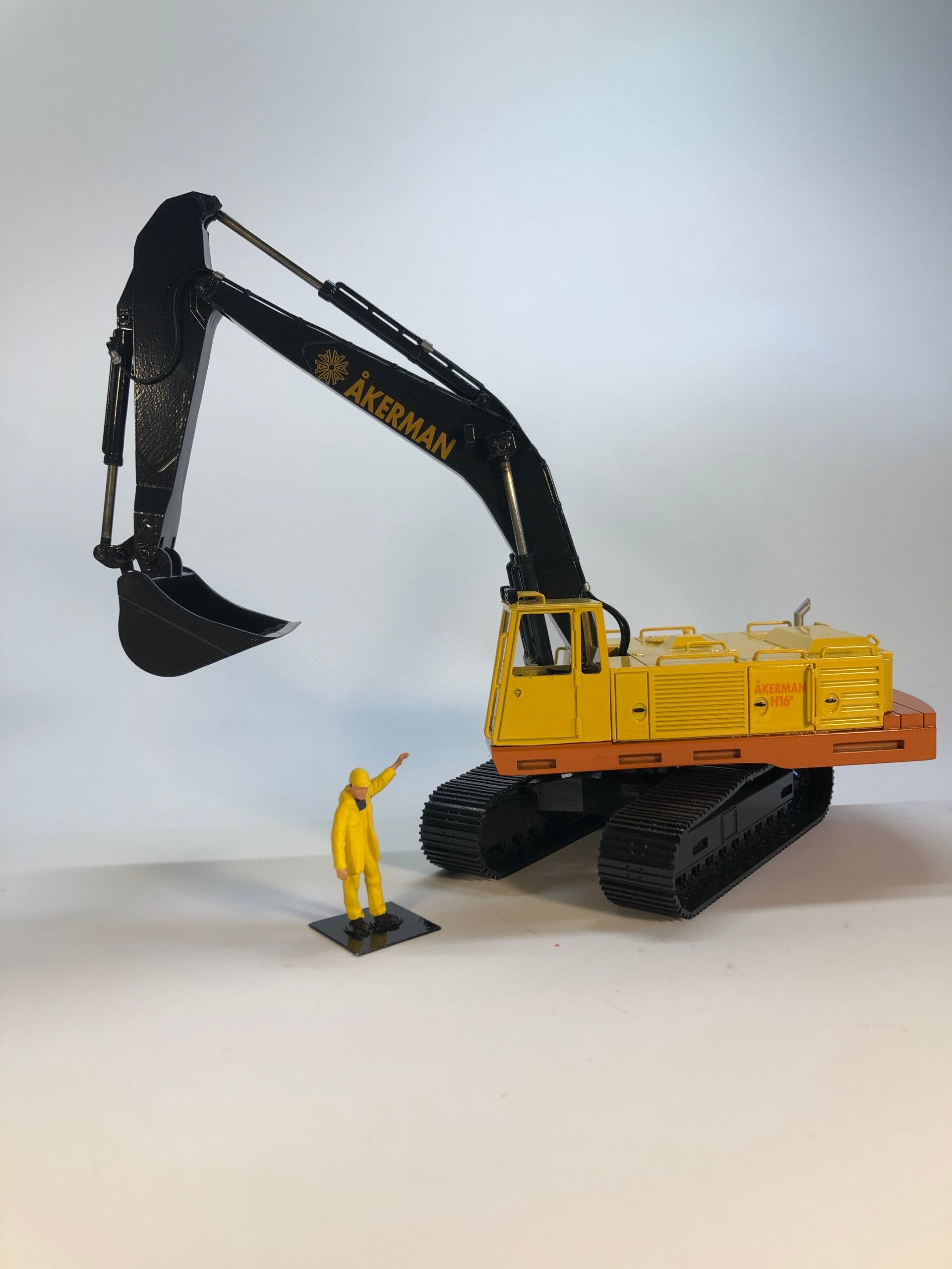 Akerman | GL3D Models