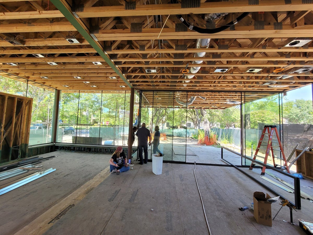 Aluminum windows and doors: / GVS Services | GVS