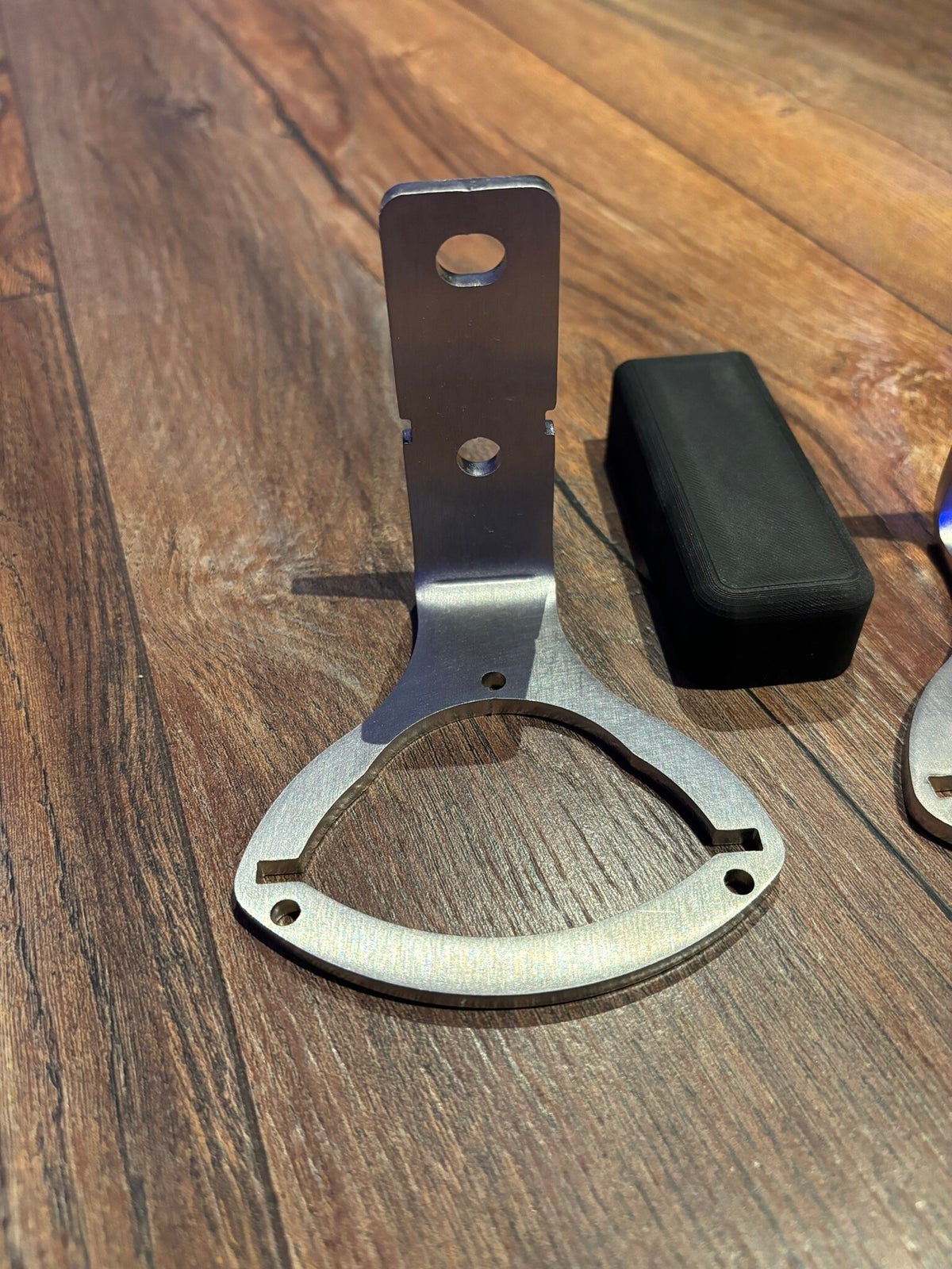 Wall Bracket BeoLab 6000 / 6002 | www.jvo3ddesign.com