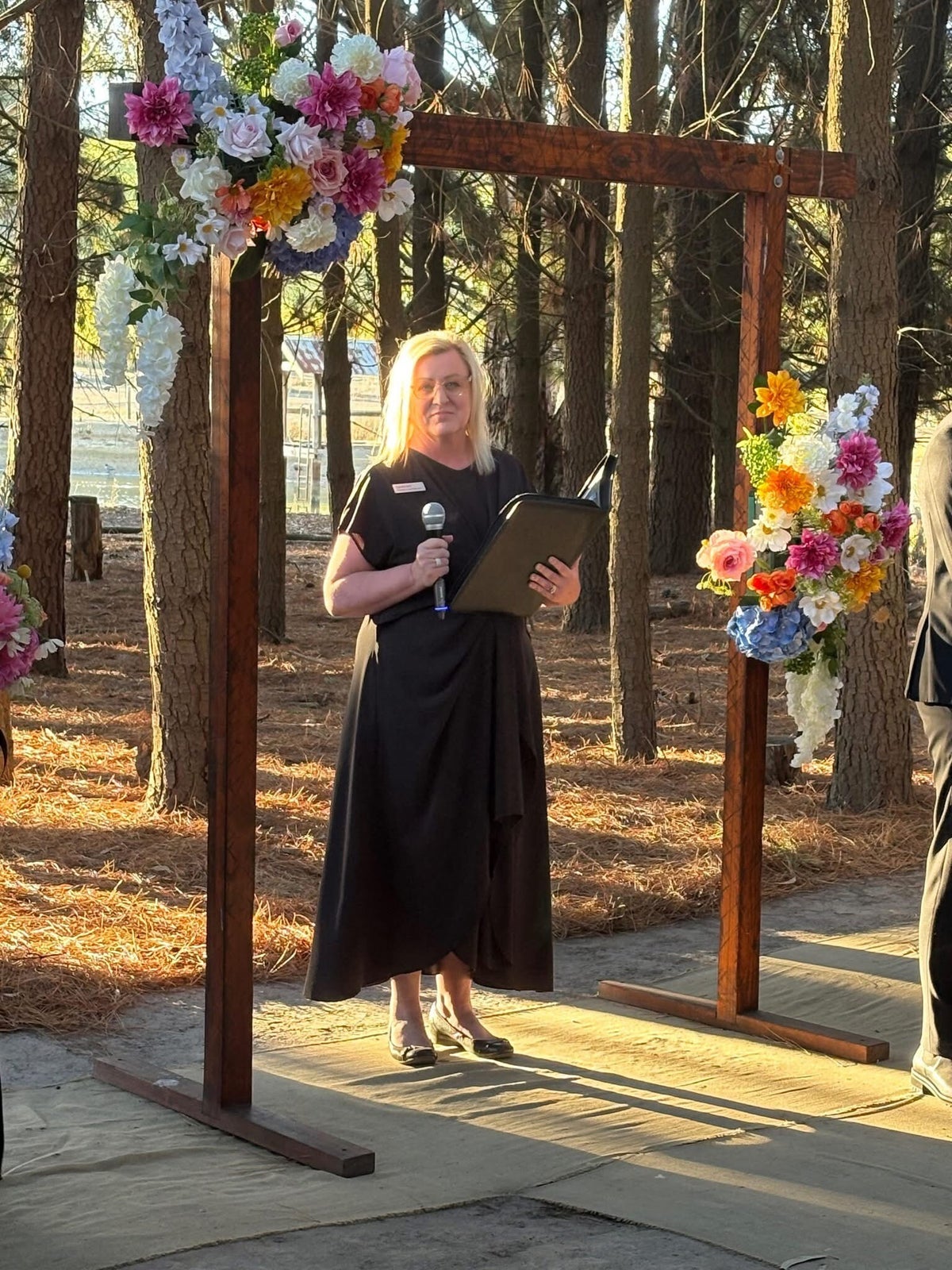 About Karren-Lee | Celebrant Karren-Lee Pearson