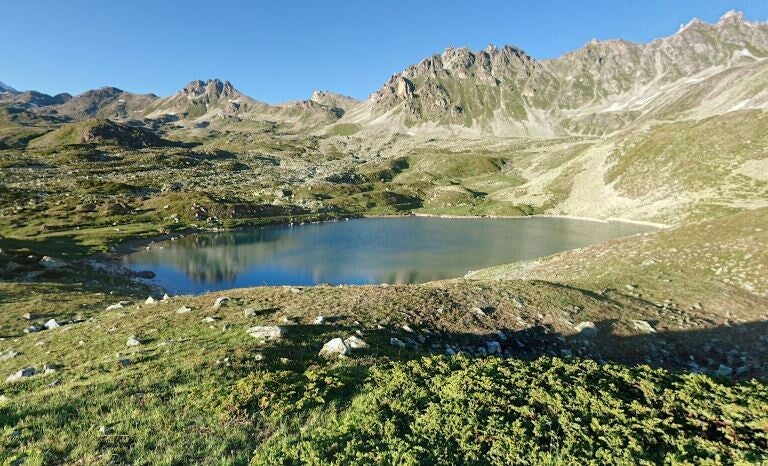 Le lac de Combavert | Suisseactivites.ch