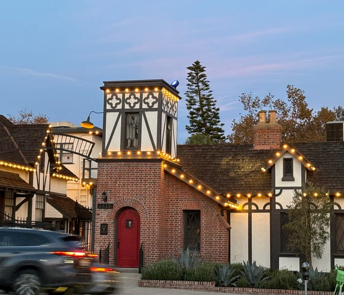 Kermit’s Cross-Country Leap: The Jim Henson Family Gifts Iconic Frog ...