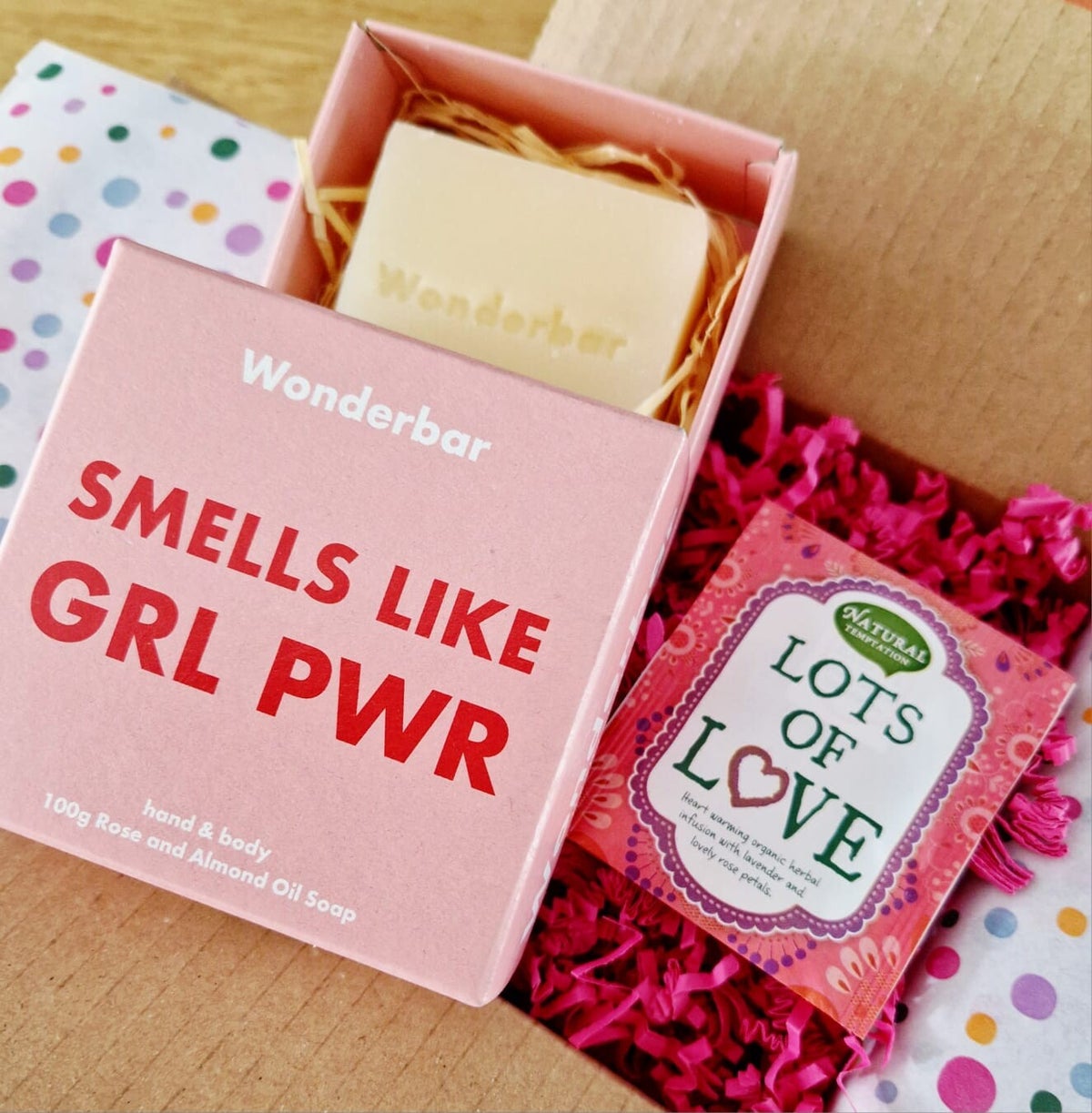 Cadeaupakket Smells like Girl Power | Vriendinnencadeau