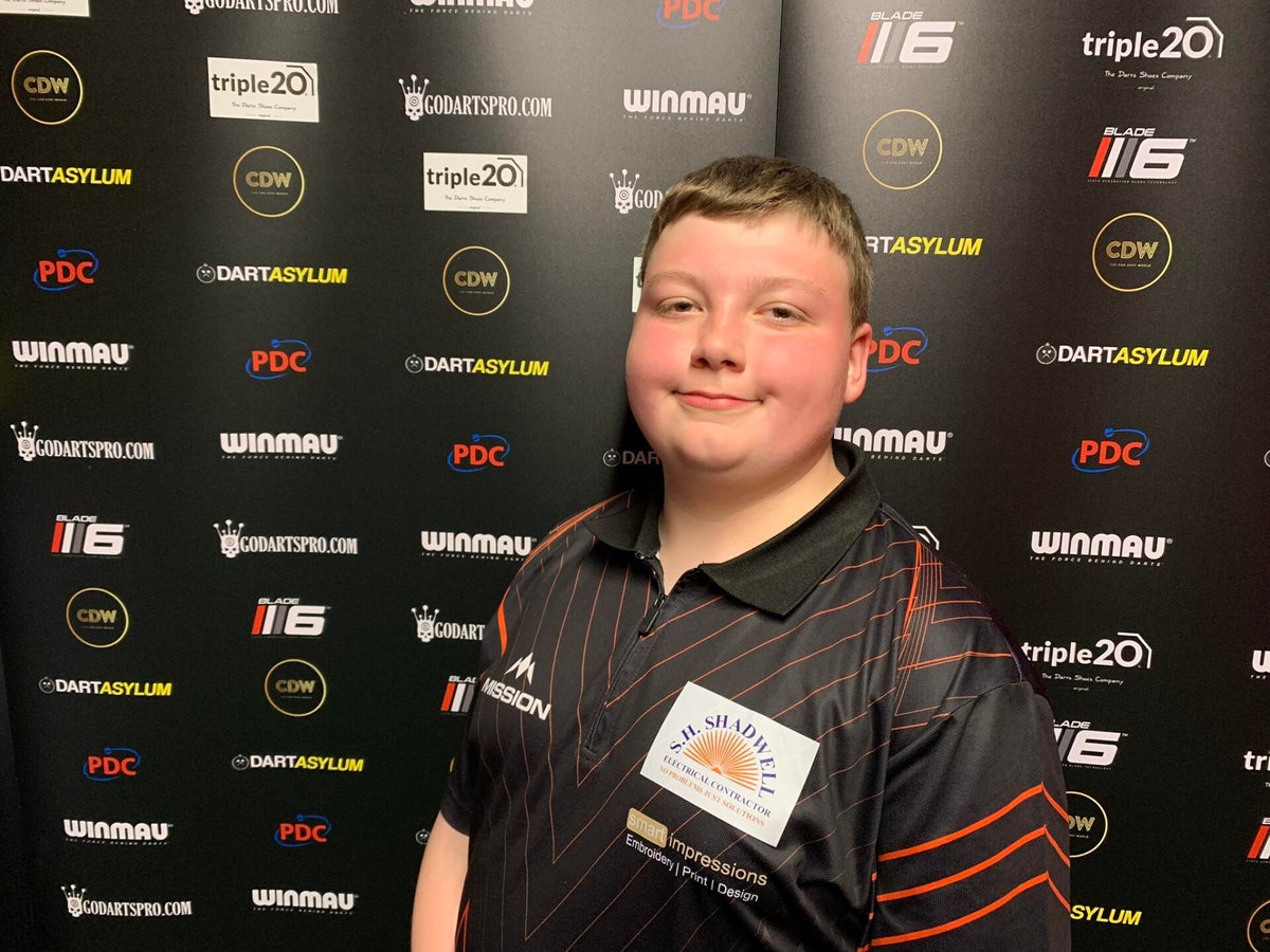 Hobbs at the double as Foundation Tour qualifiers clinch Advanced Tour ...