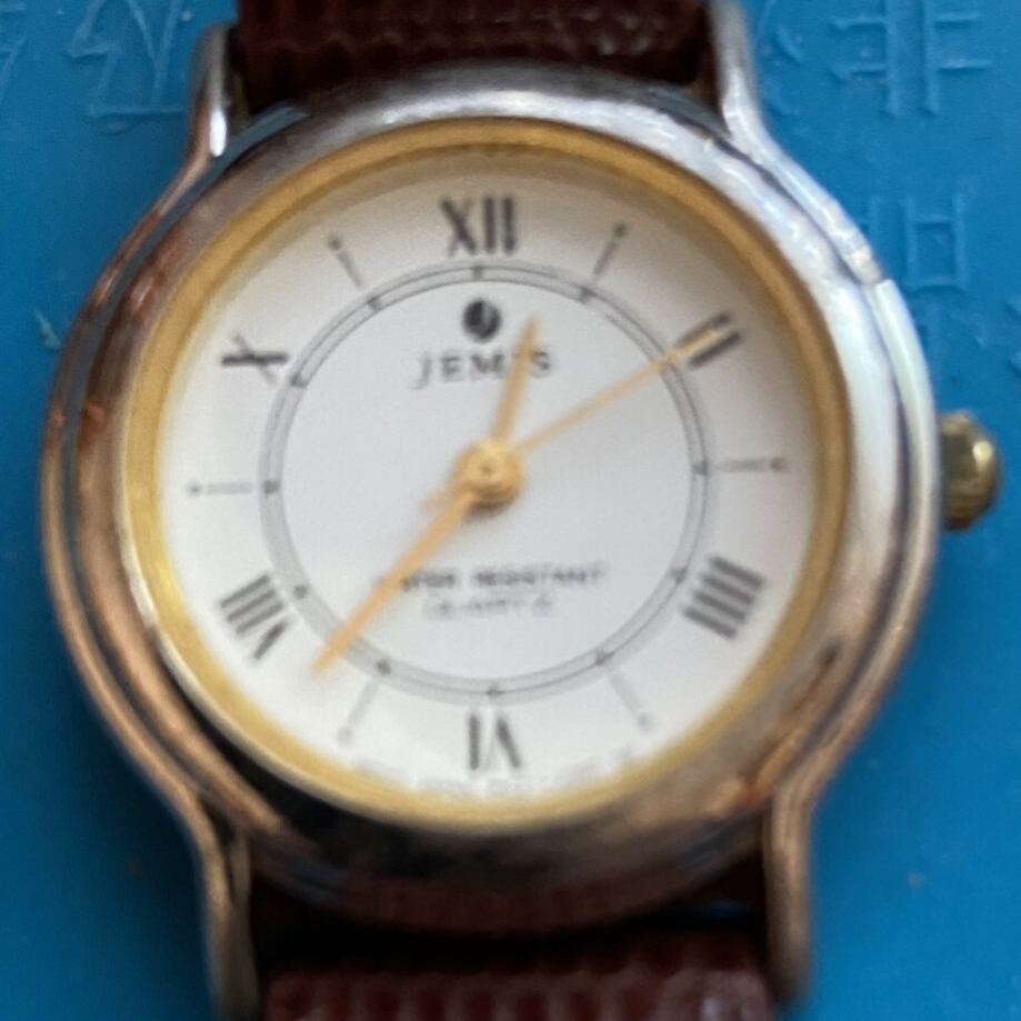 Jemis Gold Tone | Tijd voor een ander