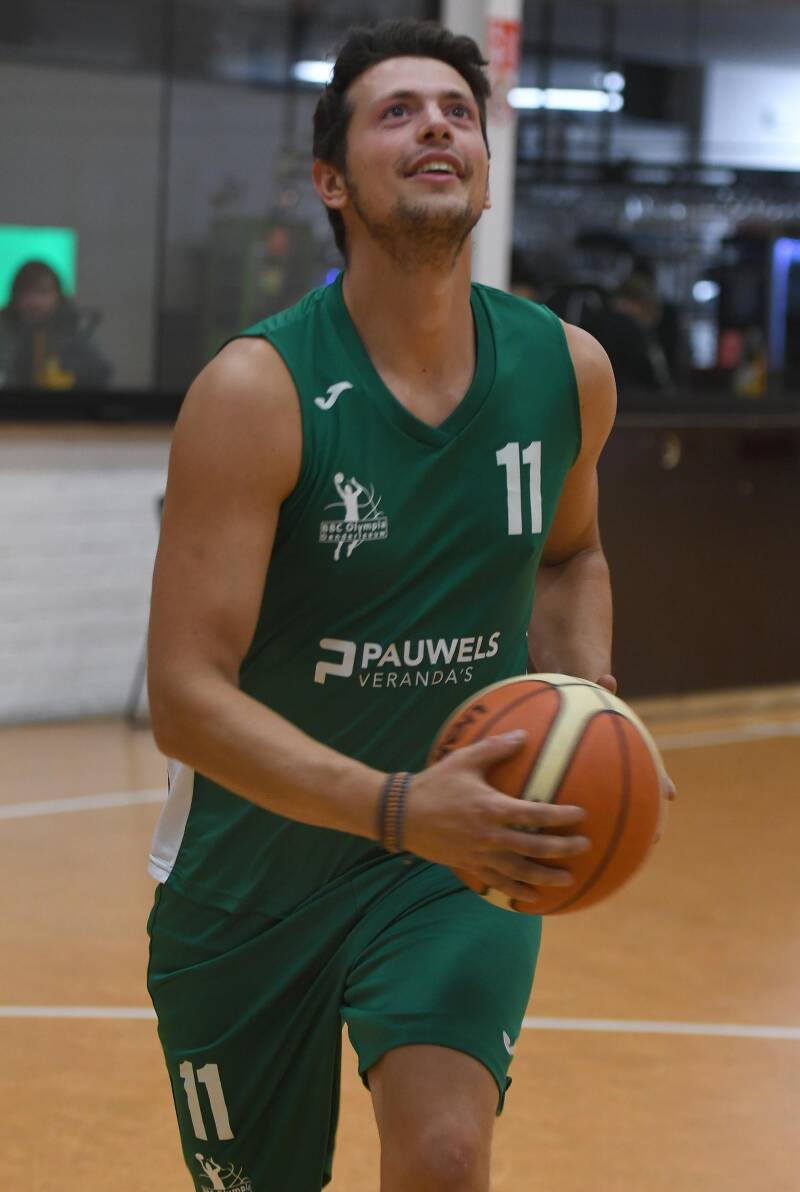 Coaches | Vermoesen Basketball Camp