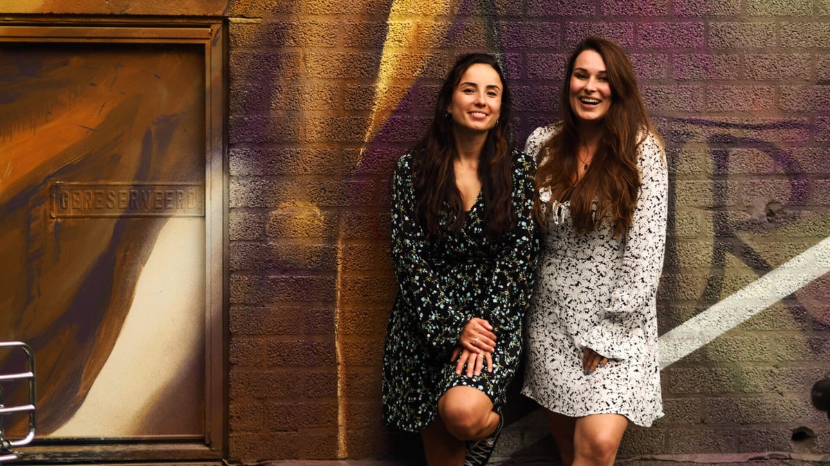 Wie zijn wij? / Over ons | Soap Sisters