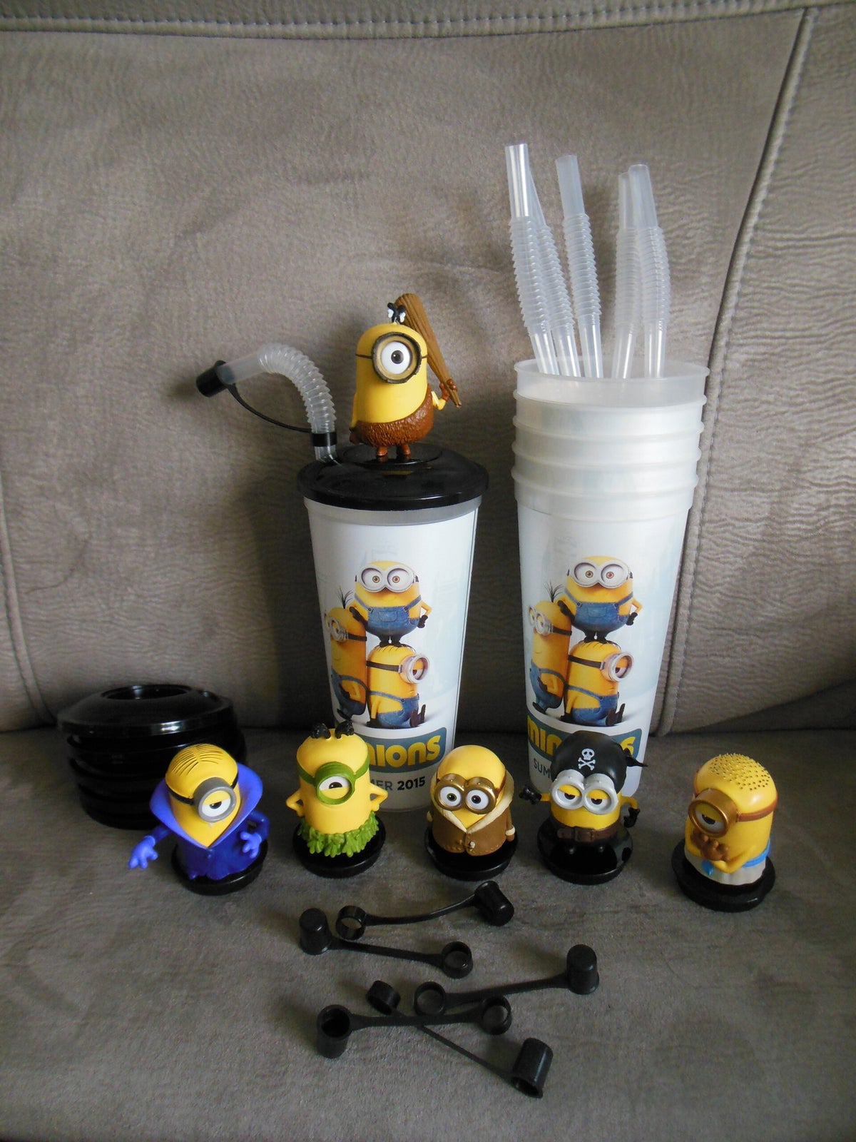 Minions Cinema Cups & Toppers & Straws Complete Set | Reer Merchandise