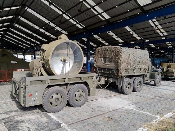 M18 trailer / Aanhangers / Voertuigen | WW2 Info over Signal Corps ...