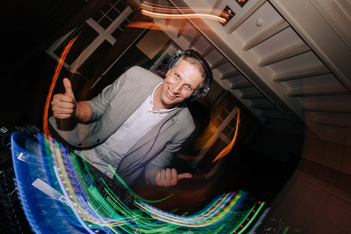 DJ DERICK