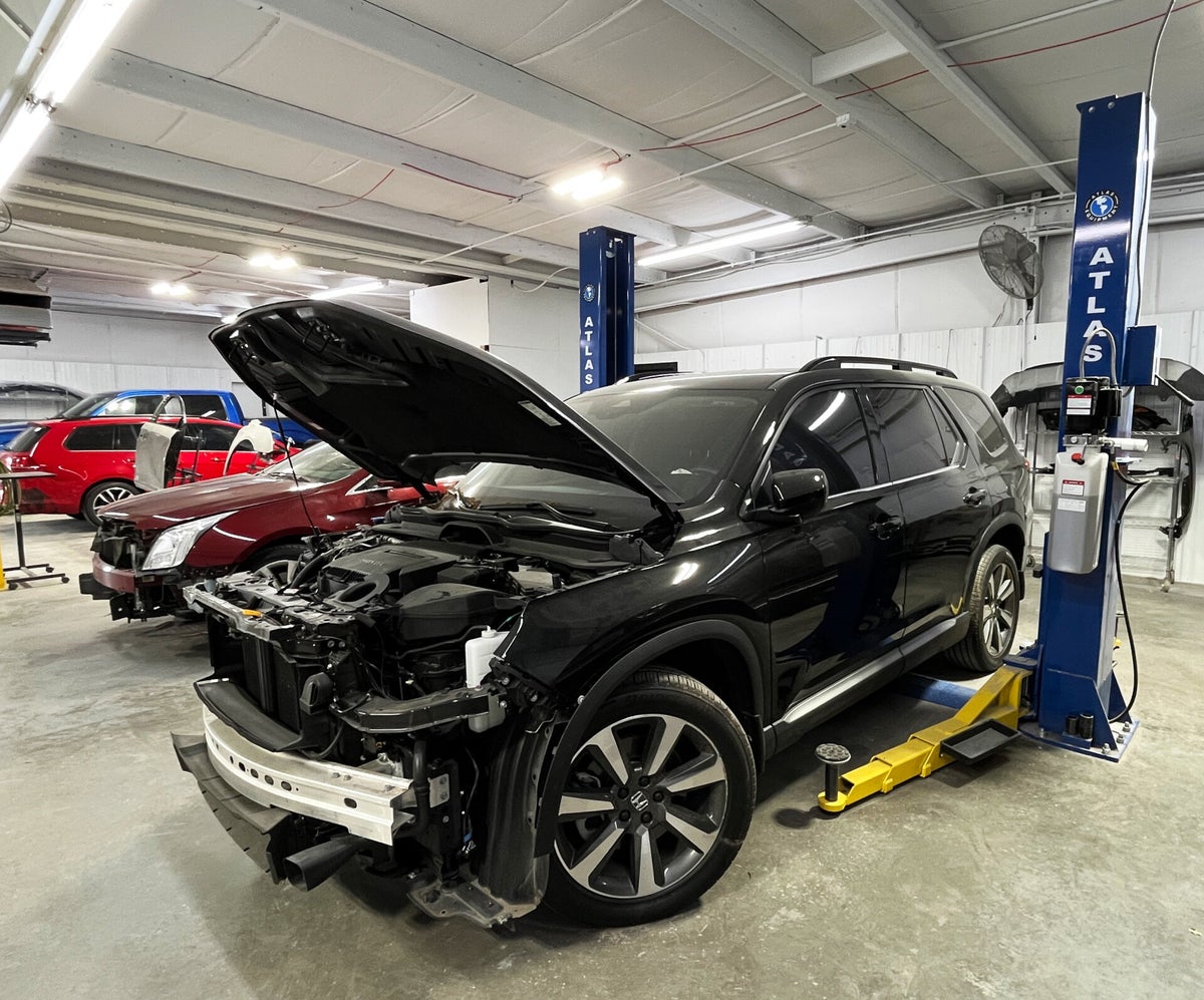 Rick's Auto Body LLC