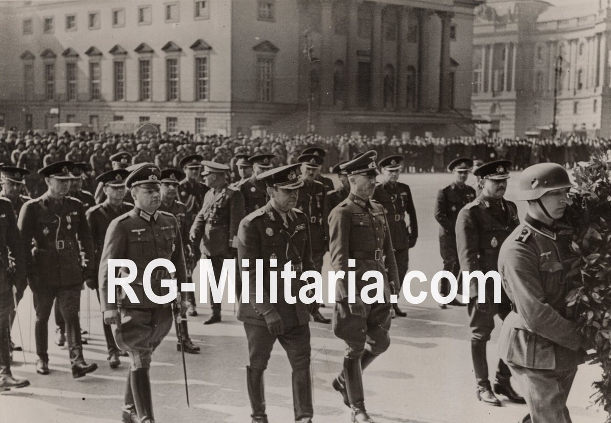 Original WW2 German Press Photo - Romanian officers with ...