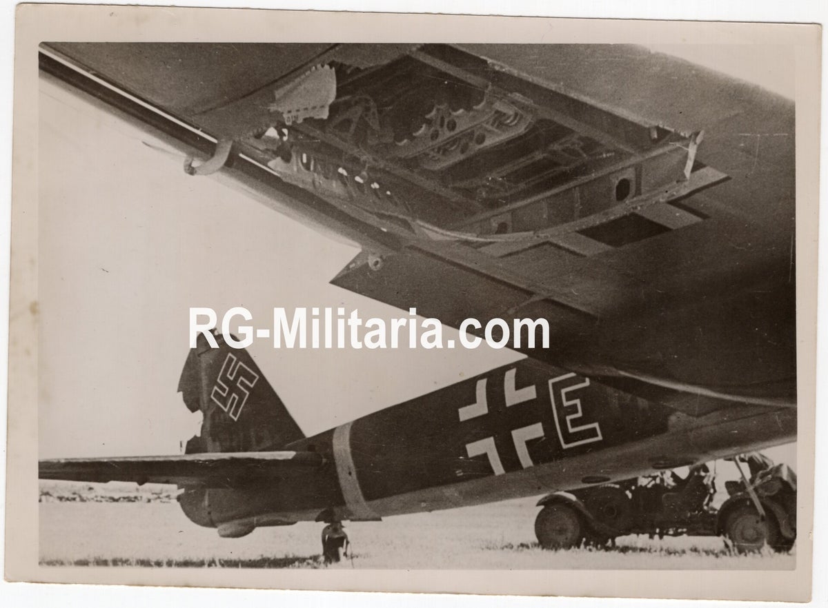 Original WW2 German Press Photo - Luftwaffe airplane (1943)