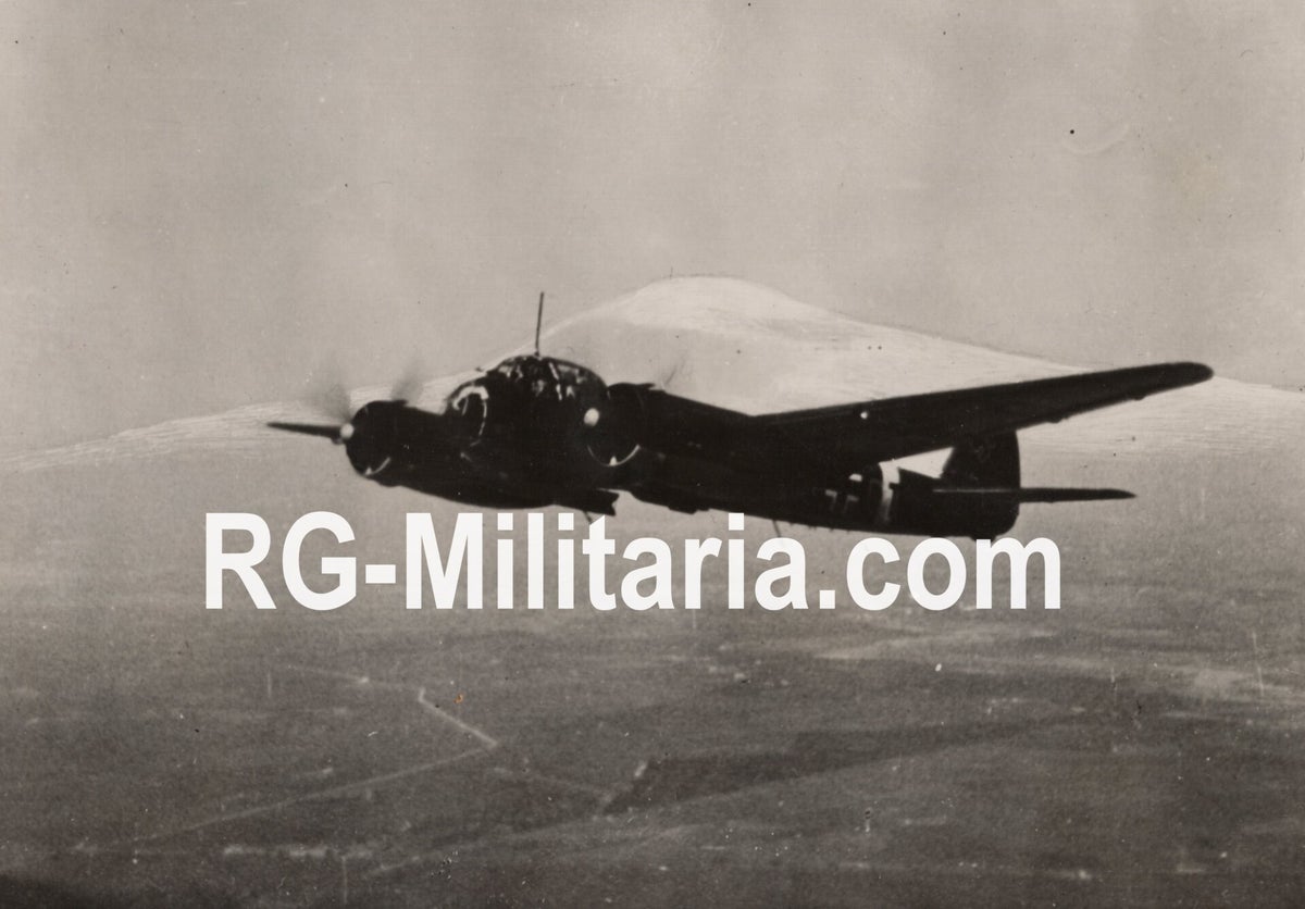 Original WW2 German Press Photo - Luftwaffe airplane