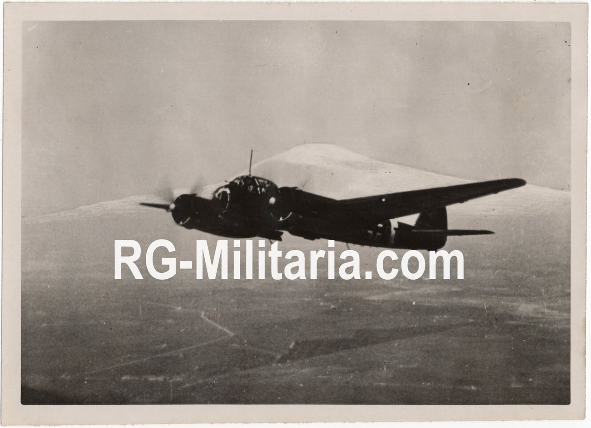 Original WW2 German Press Photo - Luftwaffe airplane