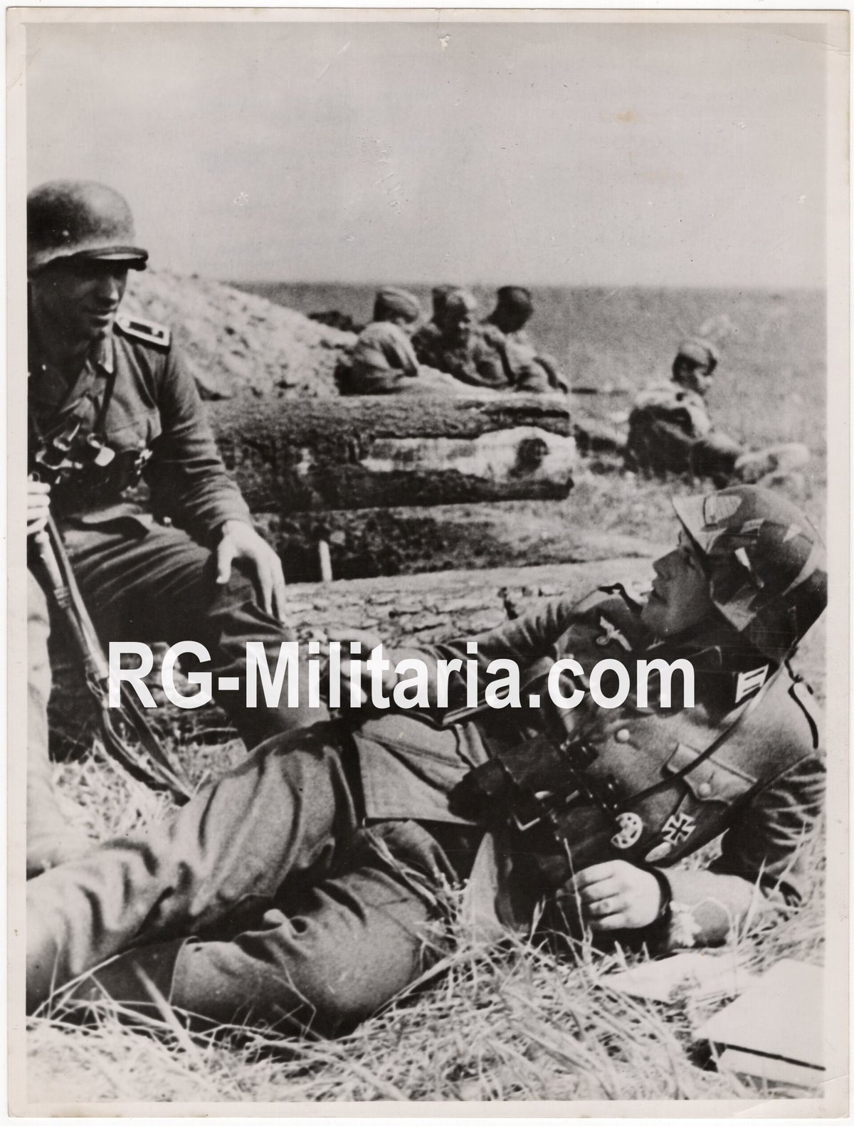Original WW2 German Press Photo - German infantry resting after a ...