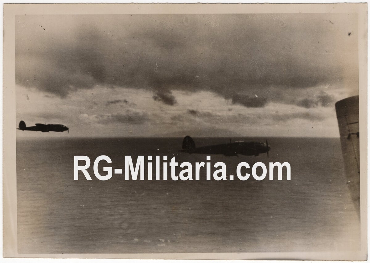 Original WW2 German Press Photo - Luftwaffe Heinkel He 111 airplanes ...