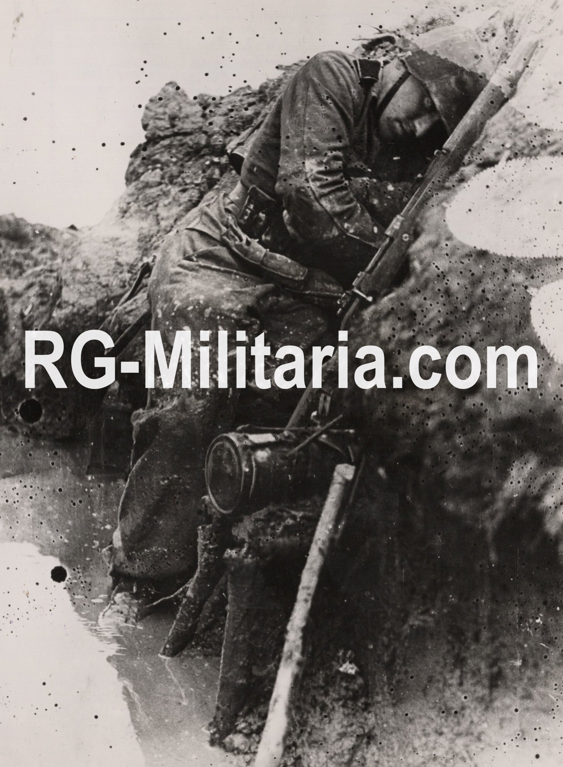 Original WW2 German Waffen SS Press Photo - SS soldier hiding in the ...