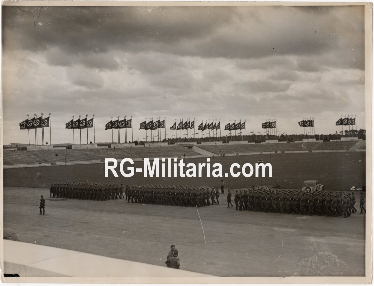 Original WW2 German Press Photo - German march at the Reichsparteitag ...