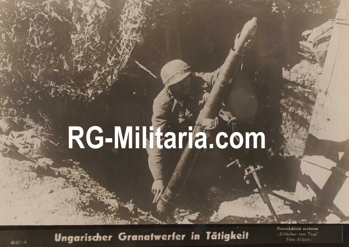 Original WW2 German Press Photo - Hungarian artillery with a grenade ...