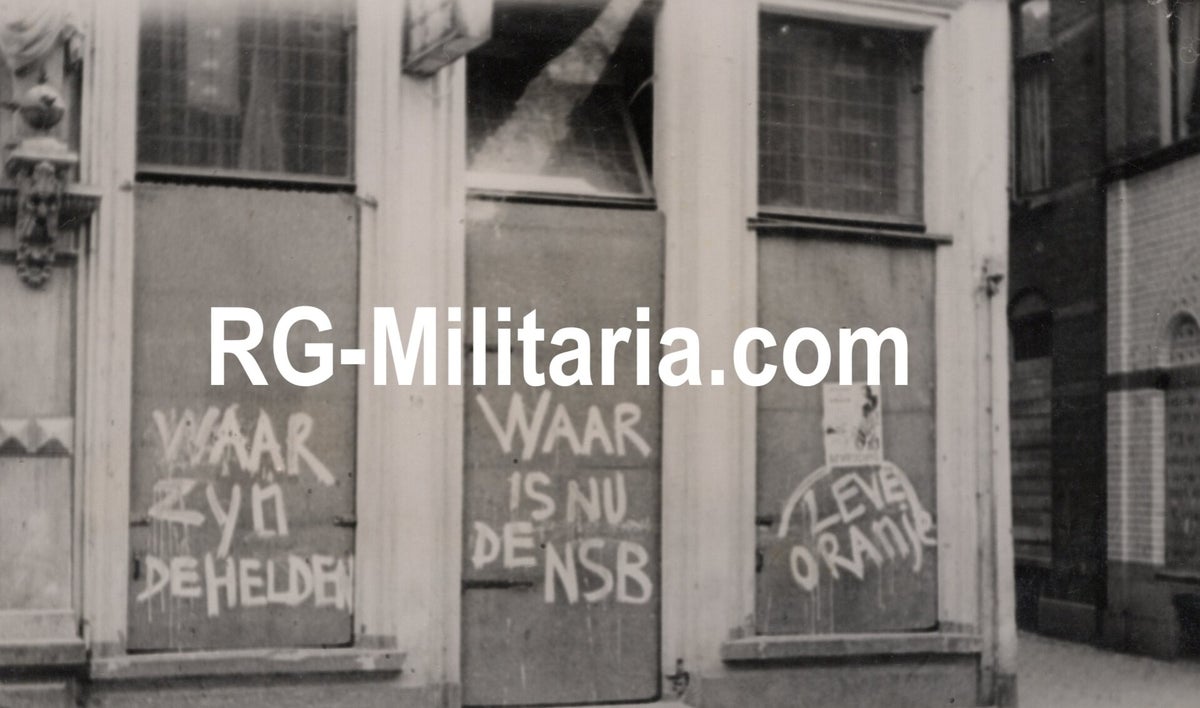 Original WW2 Dutch Photo - Liberation of Zwolle, boarded up NSB house ...
