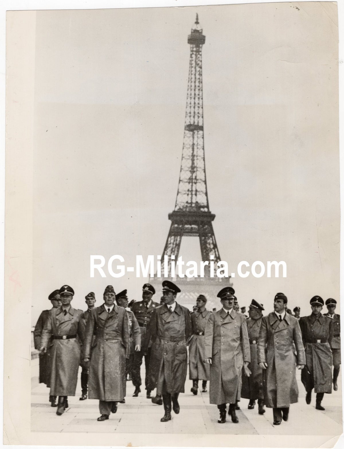 Original WW2 US Press Photo - Adolf Hitler goes sightseeing in Paris ...