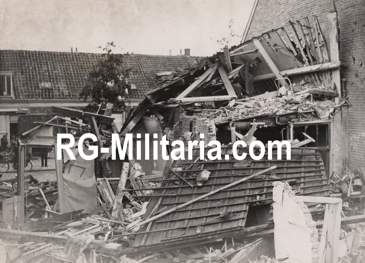 Original WW2 Dutch Press Photo - Bombed house by a British RAF Bomber ...