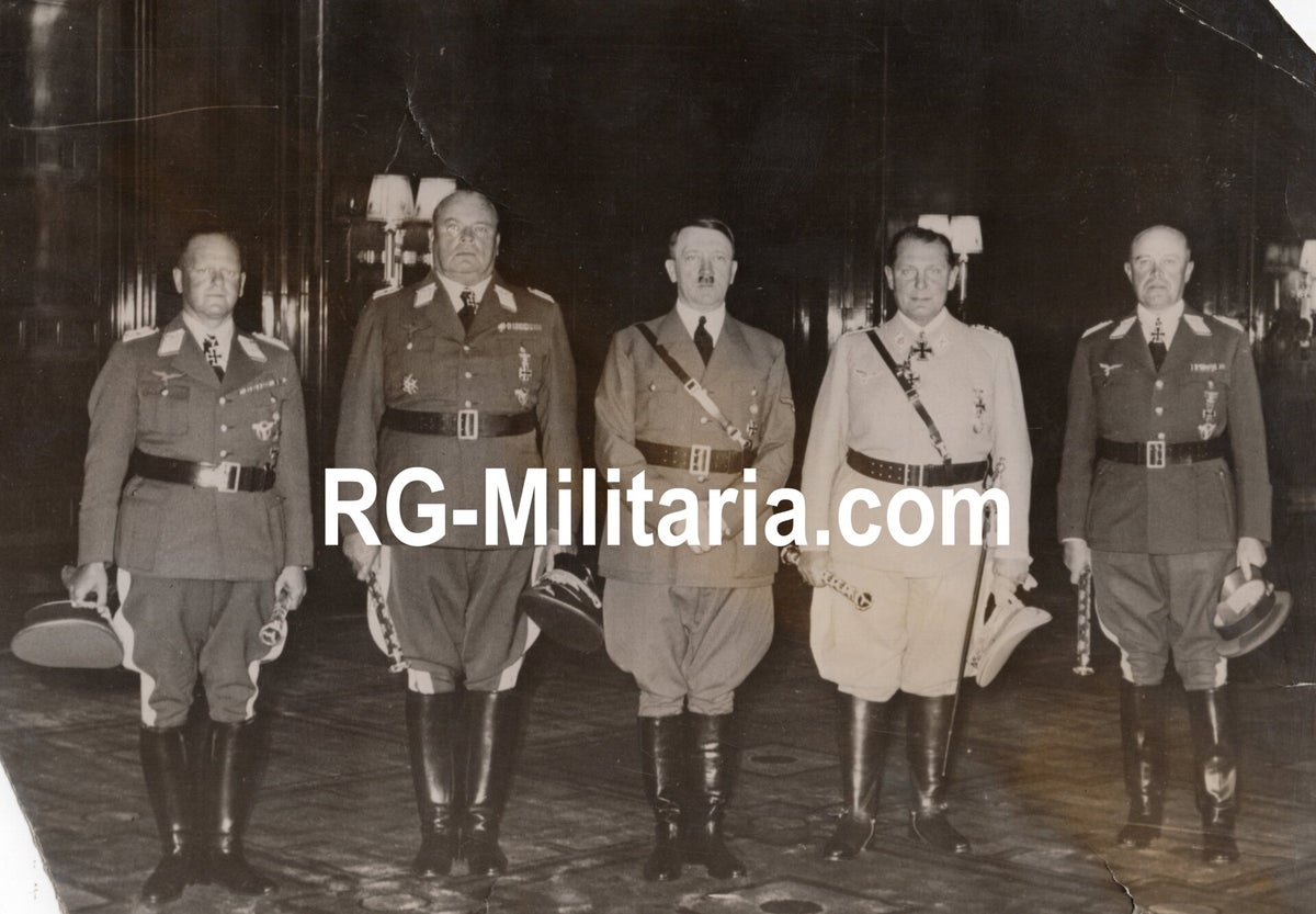 Original WW2 British Press Photo - Adolf Hitler with Luftwaffe Generals ...
