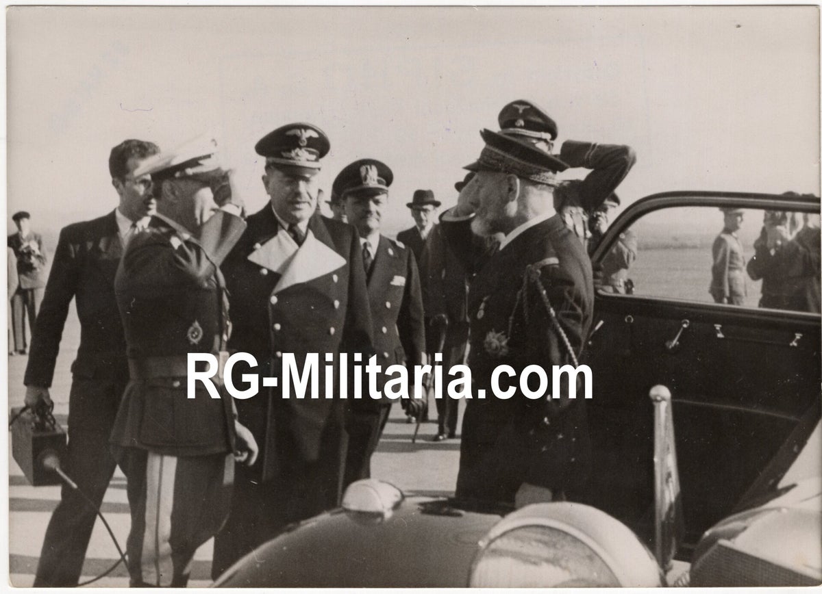 Original WW2 French Press Photo - German NSDAP diplomats on an airfield ...