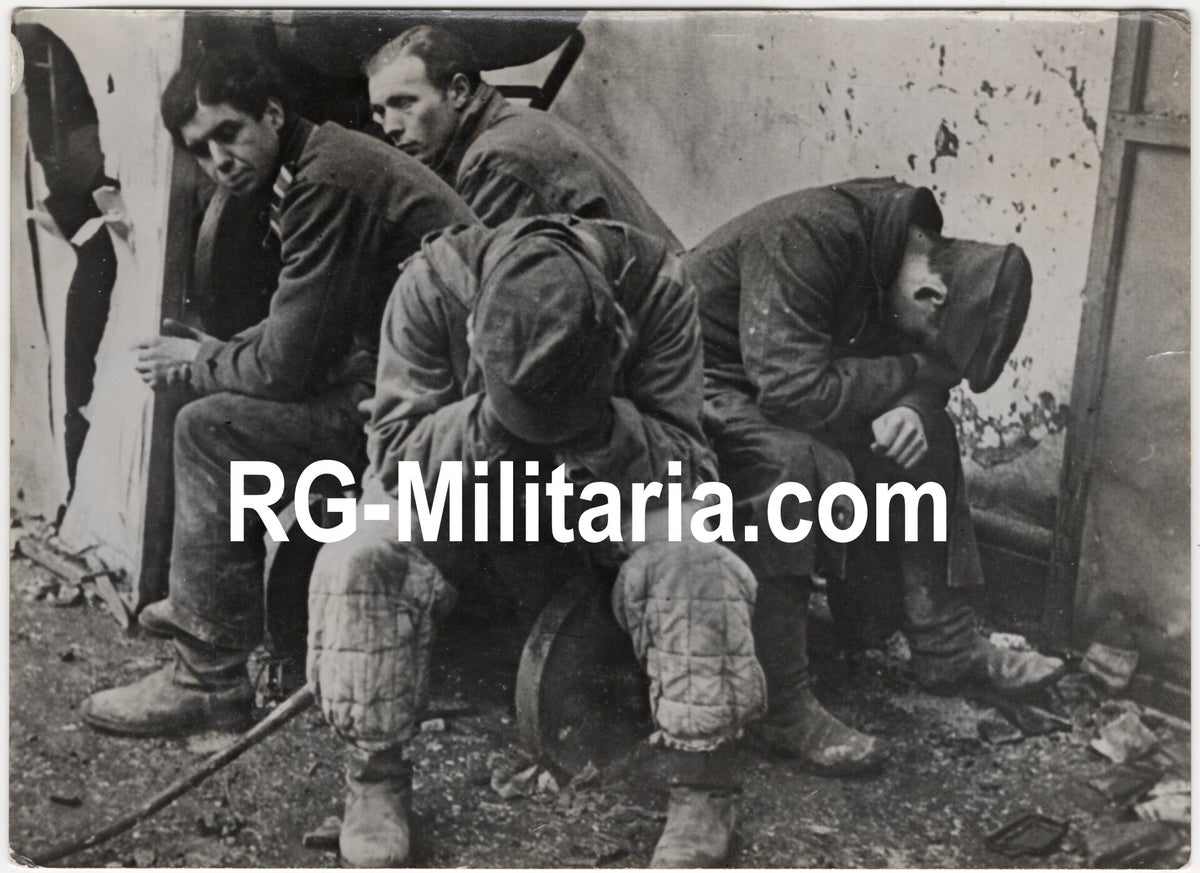Original WW2 French Press Photo - German POW soldiers by Goch, Germany ...