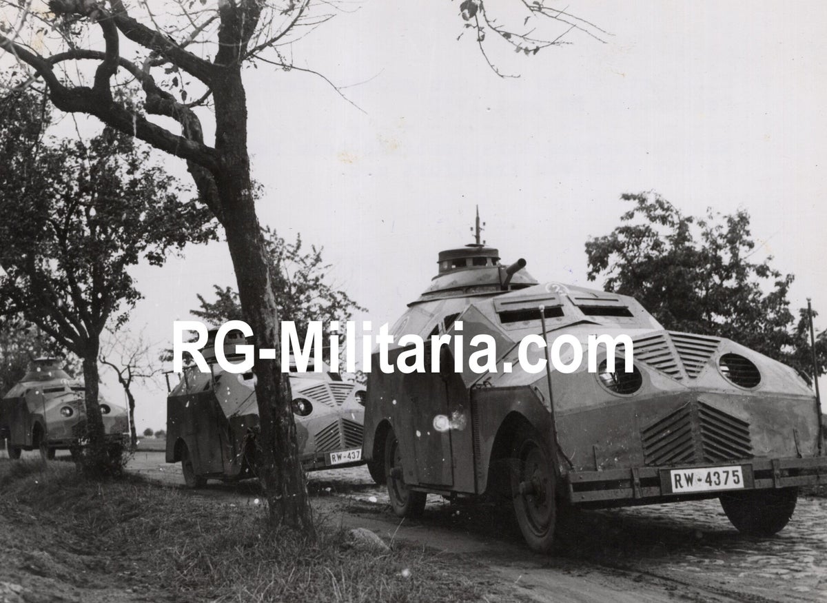 Original WW2 German Press Photo - Reichswehr panzer trucks near ...