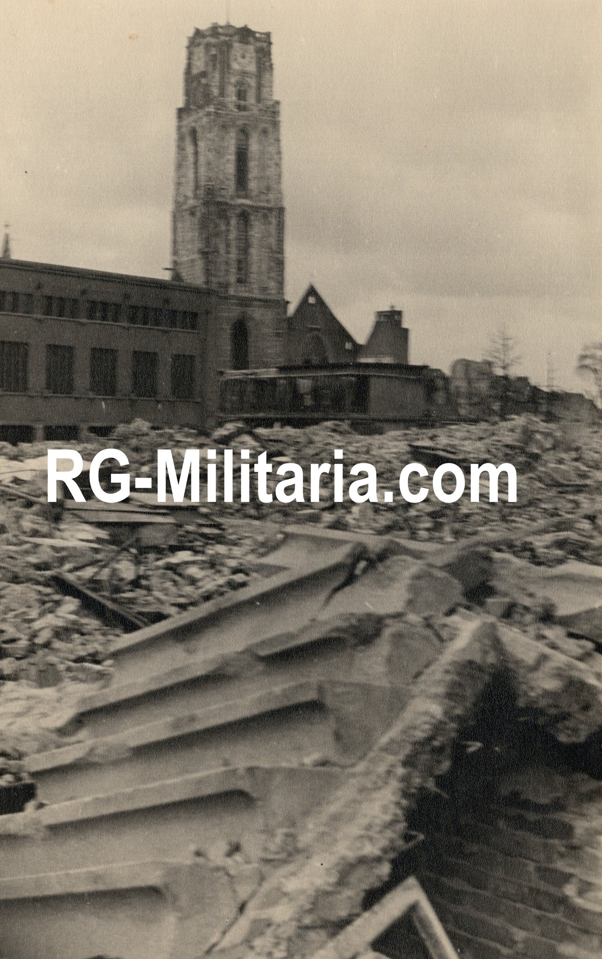 Original WW2 German Photo - German soldiers visit bombed Rotterdam, May ...