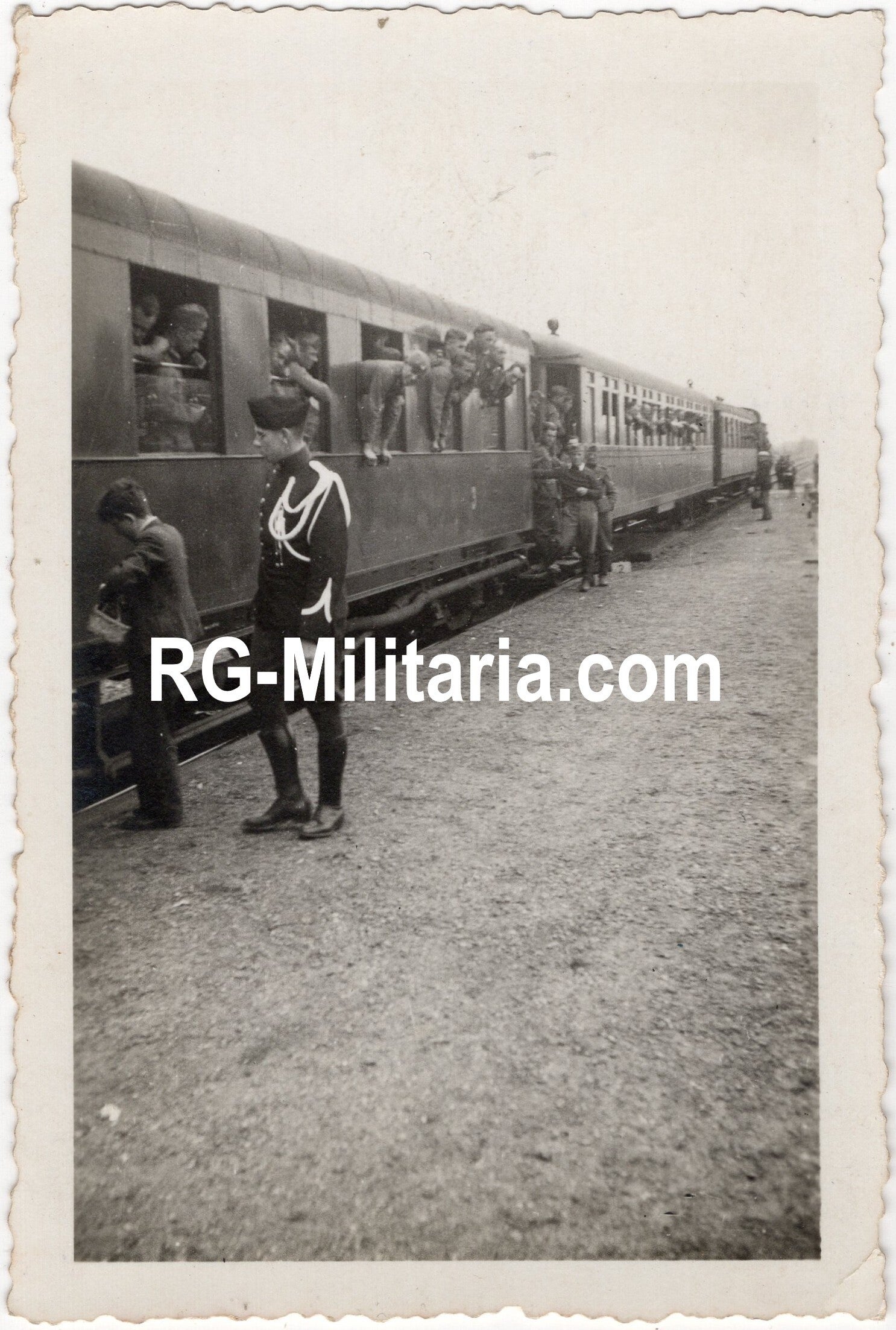 Original WW2 German Photo - Dutch military police with German soldiers ...