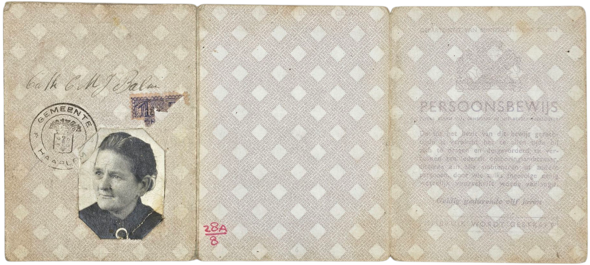 Original WW2 Dutch ID Card - Persoonsbewijs Haarlem Voorschoten, Klein ...