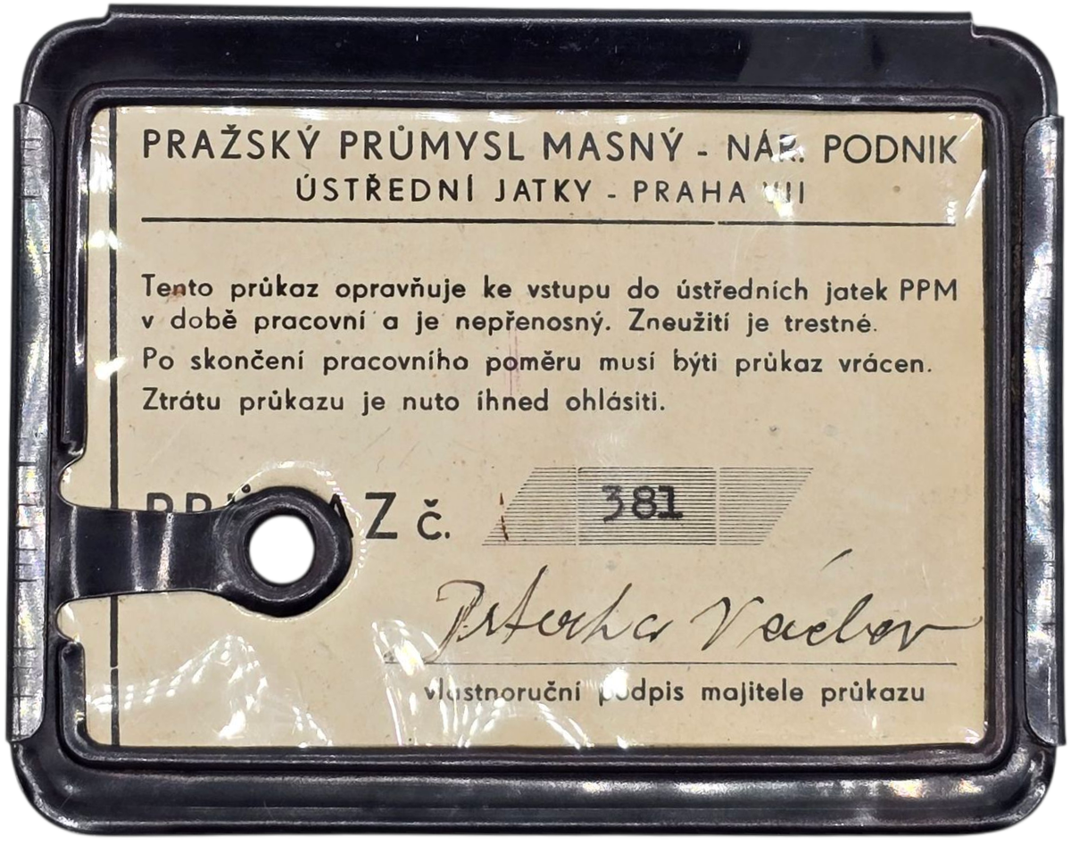 Original WW2 German Document - Workers card, ''Pražský průmysl masný ...
