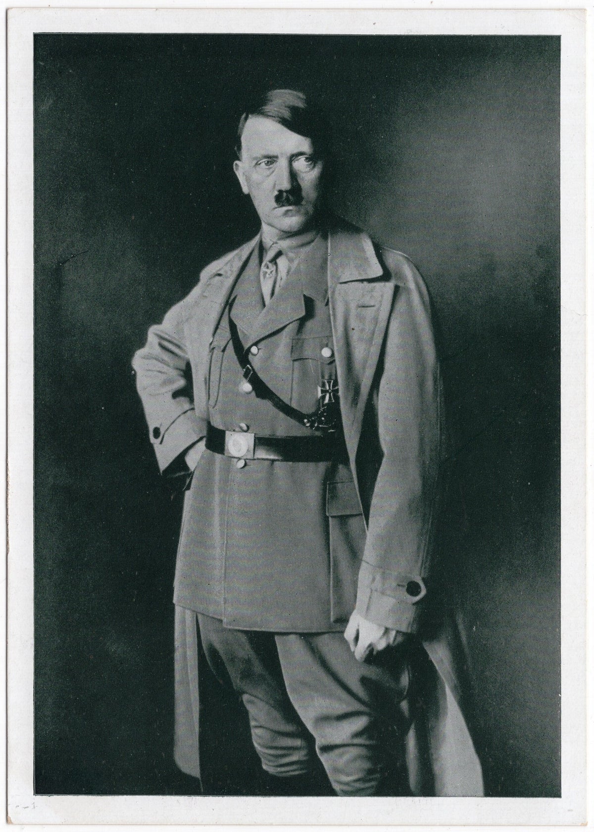 Original WW2 German Postcard - Adolf Hitler portrait