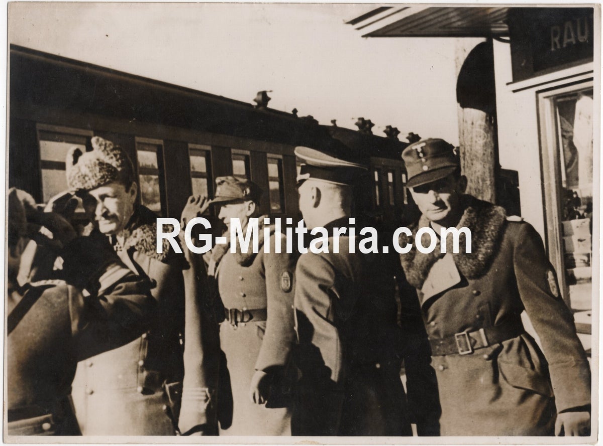 Original WW2 German Press Photo - Gebirgsjäger General Eduard Dietl (1942)