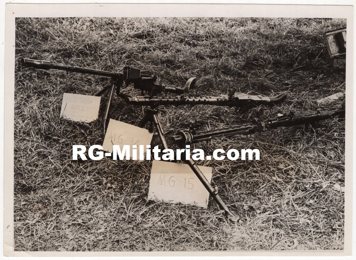 Original WW2 US Press Photo - Captured German Machine Guns during D-Day ...