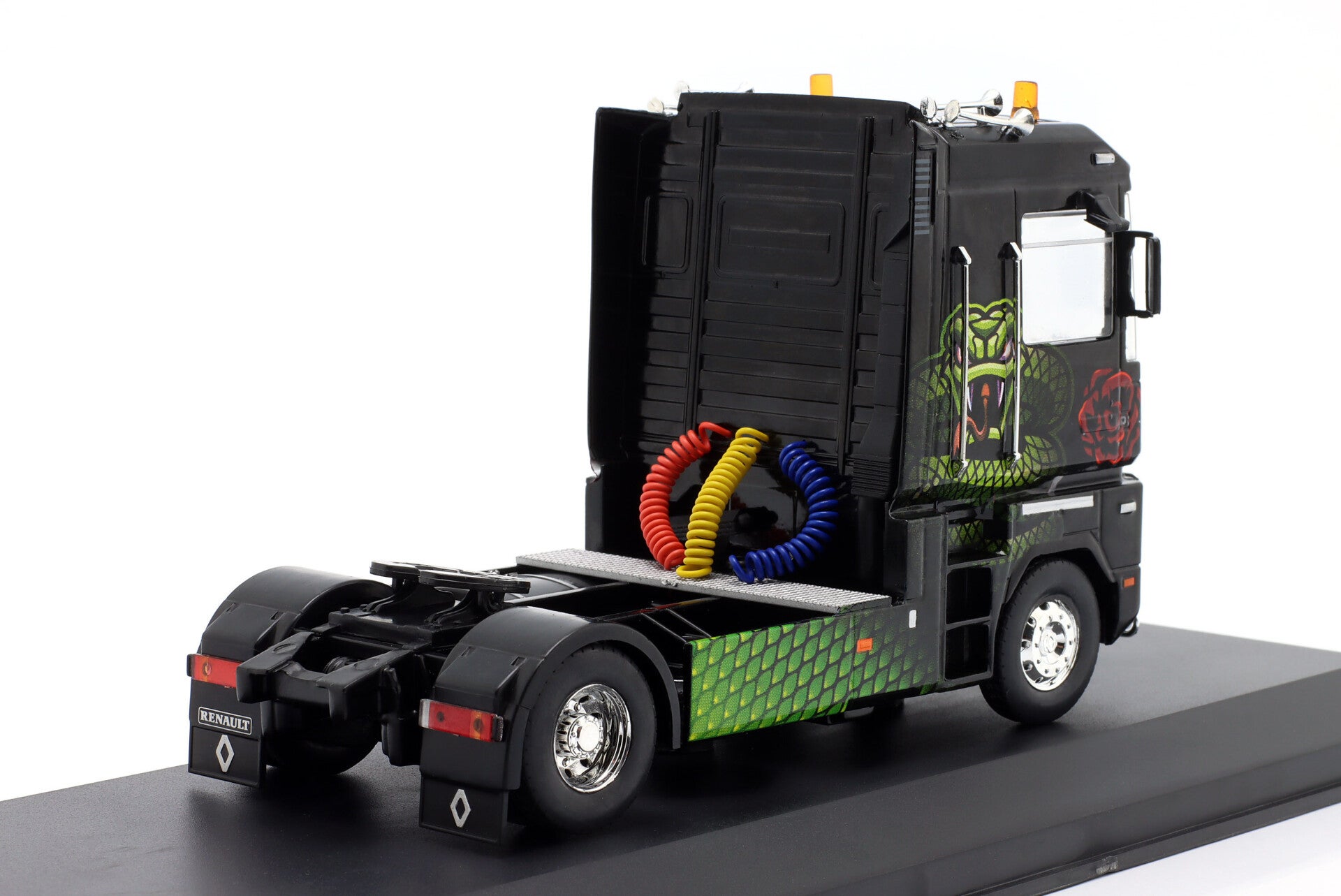 Atlas Renault AE 500 Magnum "Green Mamba" - 1991 | Brinic Modelcars